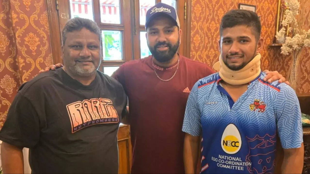Rohit Sharma's Picture With Injured Musheer Khan Goes Viral As ...