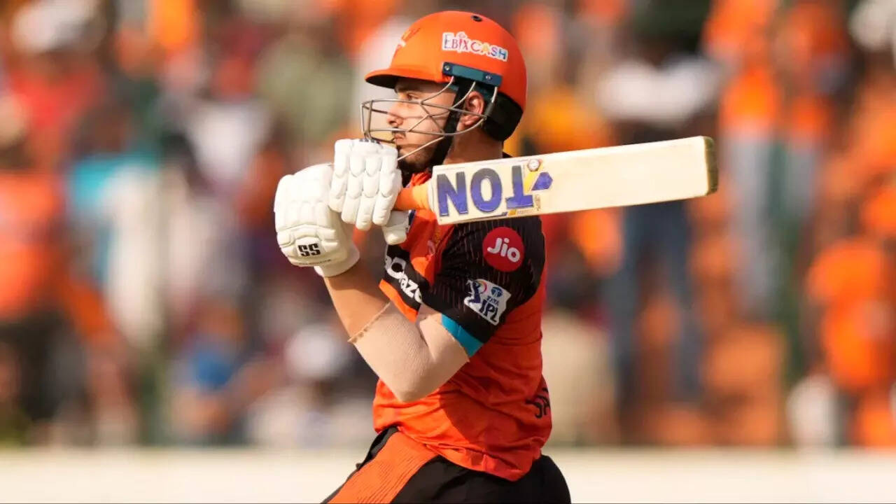 Abdul Samad Creates History, Becomes First Cricketer From Jammu ...