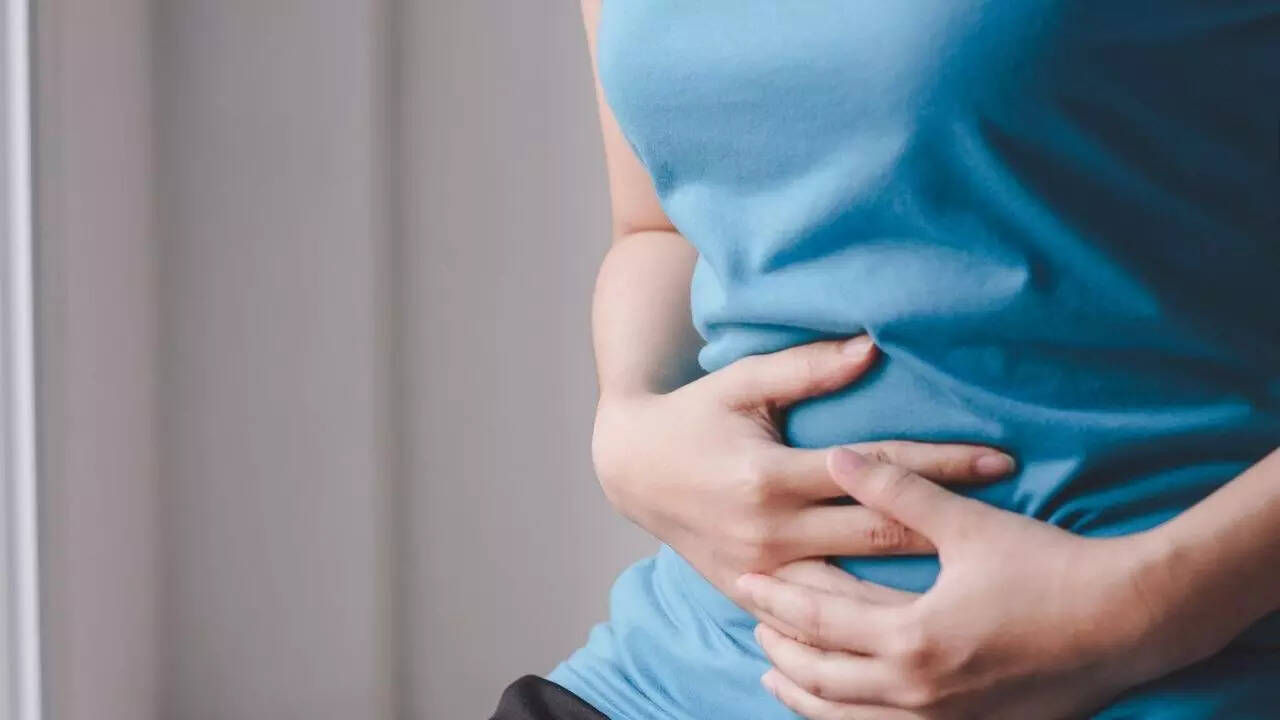 Acupressure Points For Stomach Gas: पोटात गॅसच्या समस्येने त्रासले आहात ...