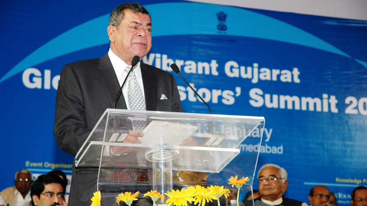 In Pics: Life And Times Of Essar Group's Founder Shashi Ruia