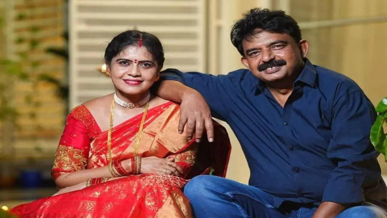 police case on perni nani wife | పేర్ని నానికి బిగ్ షాక్.. ఆయన భార్యపై పోలీసు కేసు.. | Times Now ...