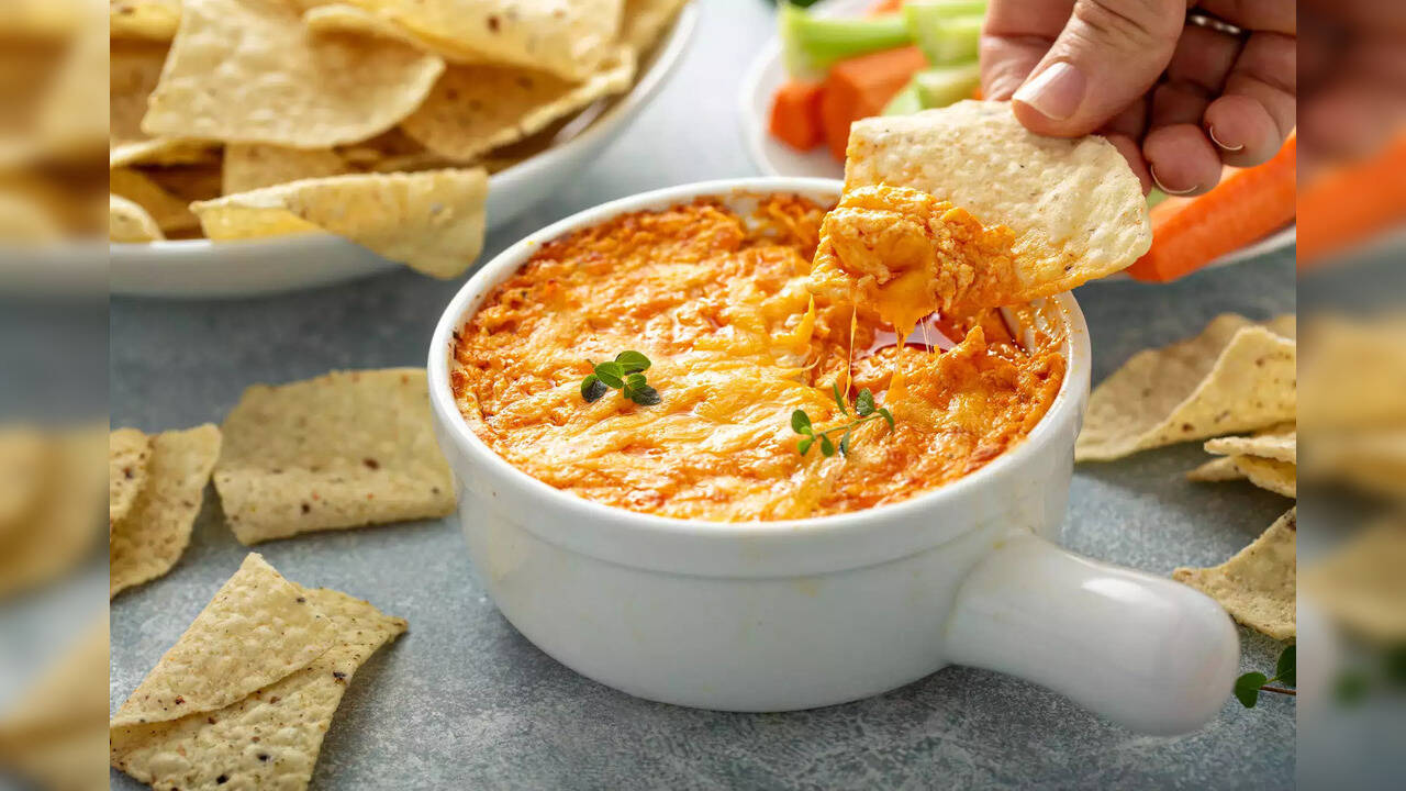 Buffalo Chicken Dip With Britannia The Laughing Cow Creamy Cheese ...
