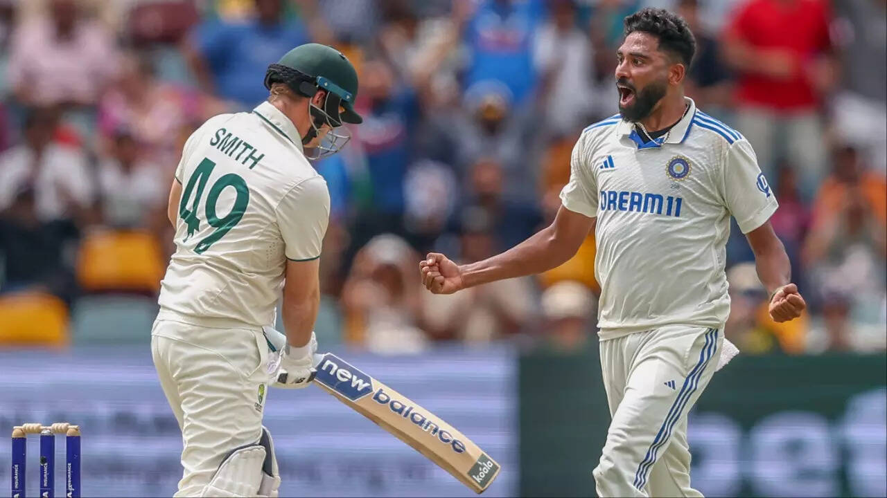 Virat Kohli, Rohit Sharma, Mohammed Siraj Plot To Dismiss Steve Smith; Stump Mic Audio Goes ...