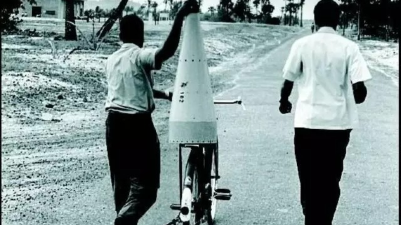 ISRO Achieves New Feat: Why Bengaluru Was Chosen As Headquarters of ...