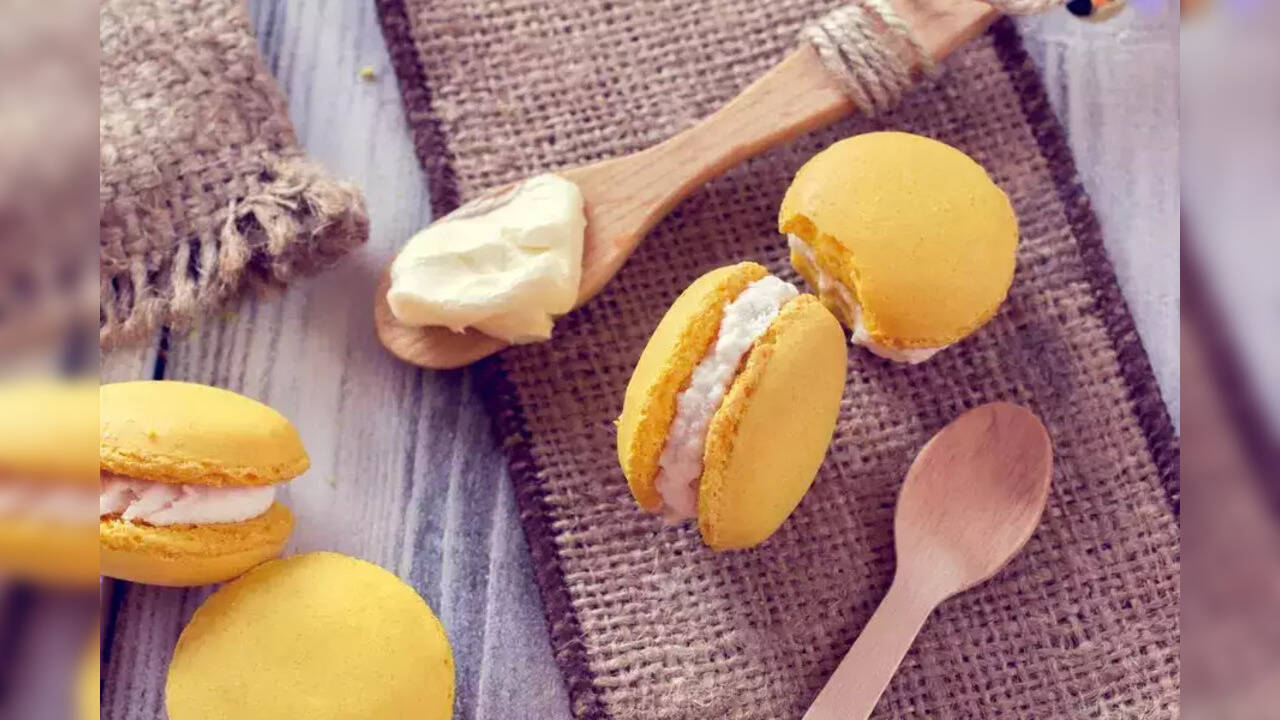 Try These Savoury Macarons With Britannia The Laughing Cow Cream Cheese ...