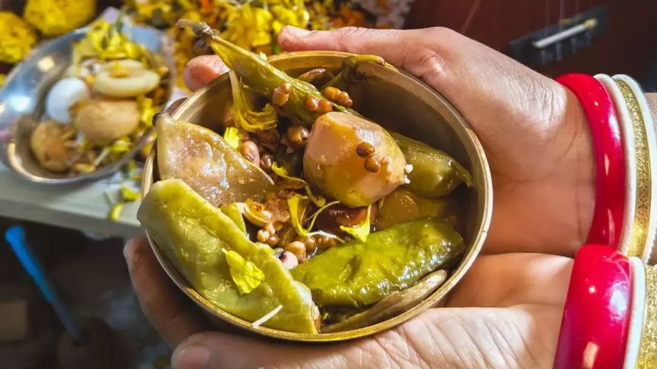 Saraswati Puja And Gota Sheddho: Why This Bengali Dish Cooked With ...