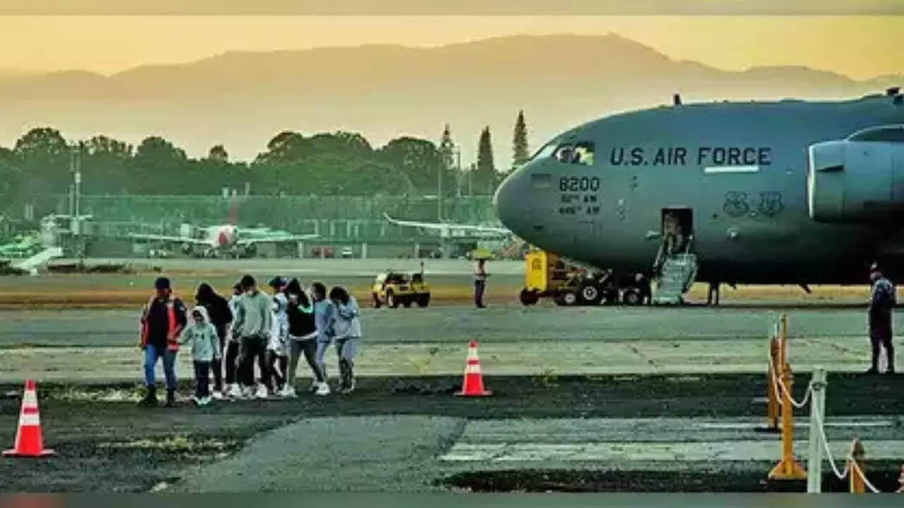 15,756 Indians Deported From US Since 2009. The Highest Were Sent Back ...