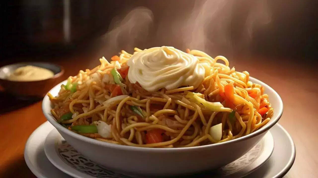 Cheese Chowmein For A Tasty Chindian Lunchbox With Britannia The ...