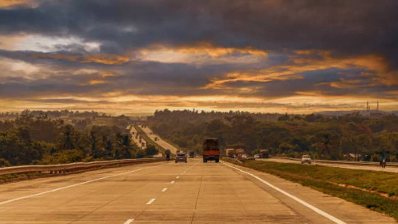 Travel Time between Agra and Bareilly to be Reduced to 4 Hours: Check ...