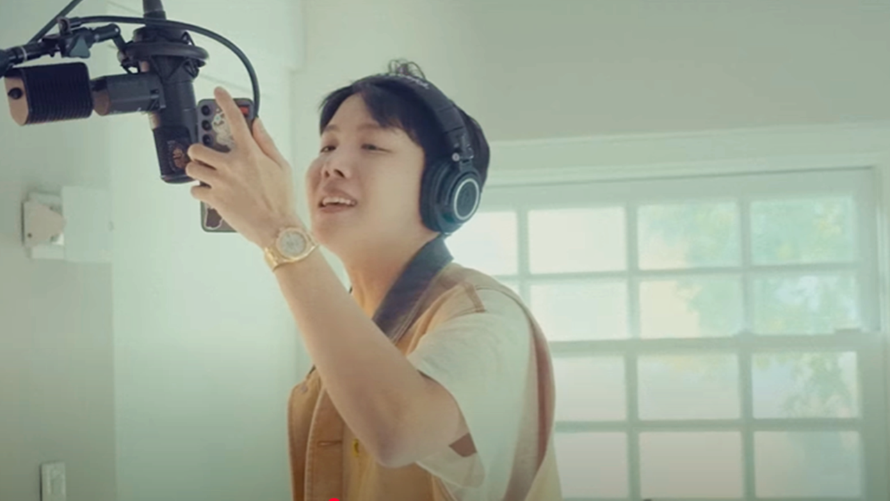 BTS' J-hope Is Back! K-Pop Star Announces New Solo Single Sweet Dreams ...
