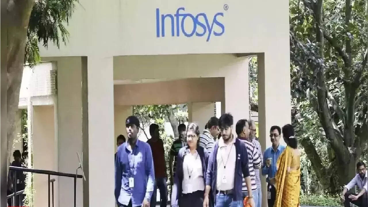 Infosys Trainee Terminations Not a Labour Law Violation, Says Karnataka ...