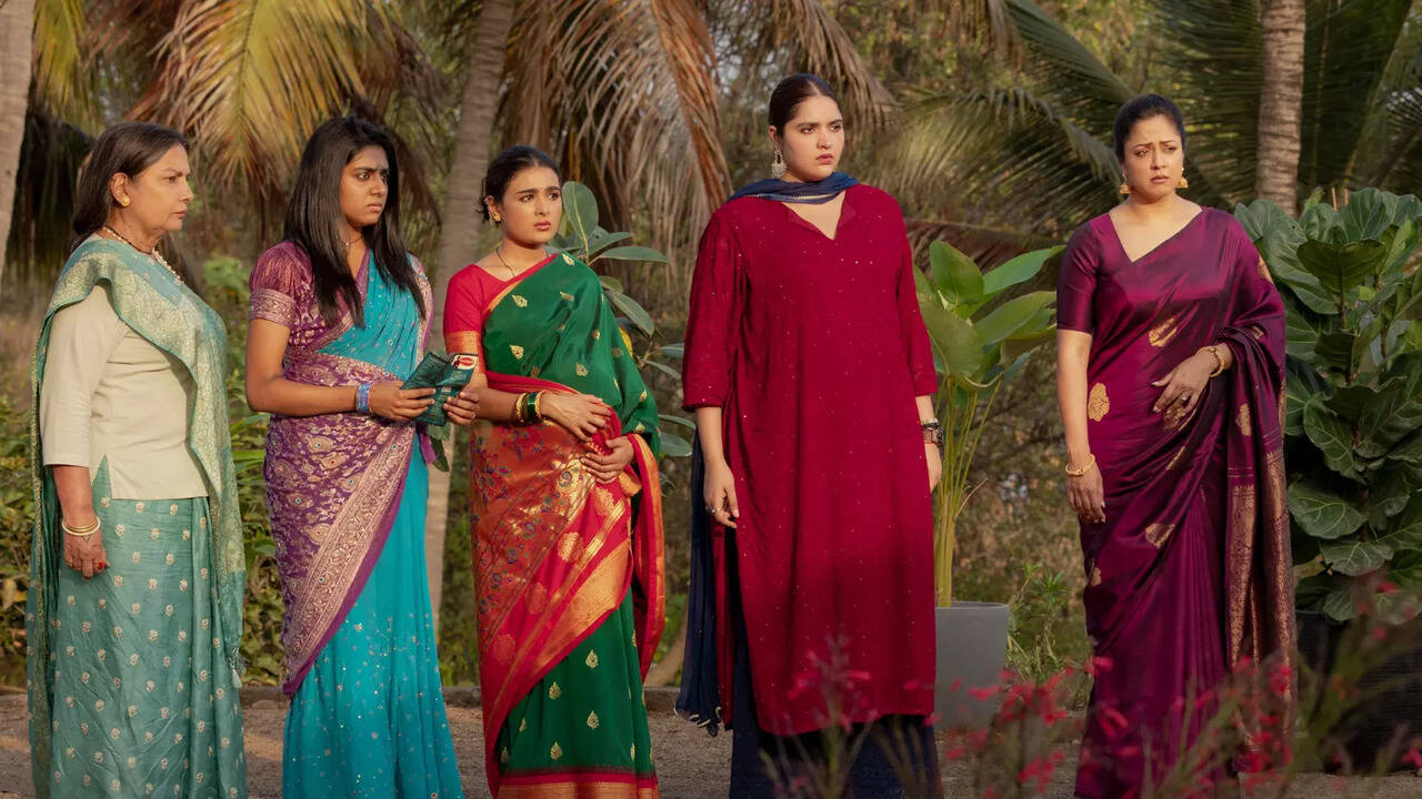 Dabba Cartel Review: Shabana Azmi, Jyotika Headline Edge-Of-Your-Seat Crime Drama That Leaves ...