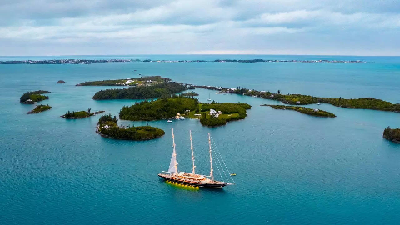 What Is The Bermuda Triangle Mystery Which Causes Planes And Ships To ...