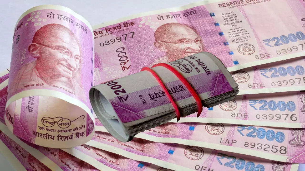RBI's Big Update On Rs 2000 Notes: 98% Returned, Only Rs 6,471 Crore ...