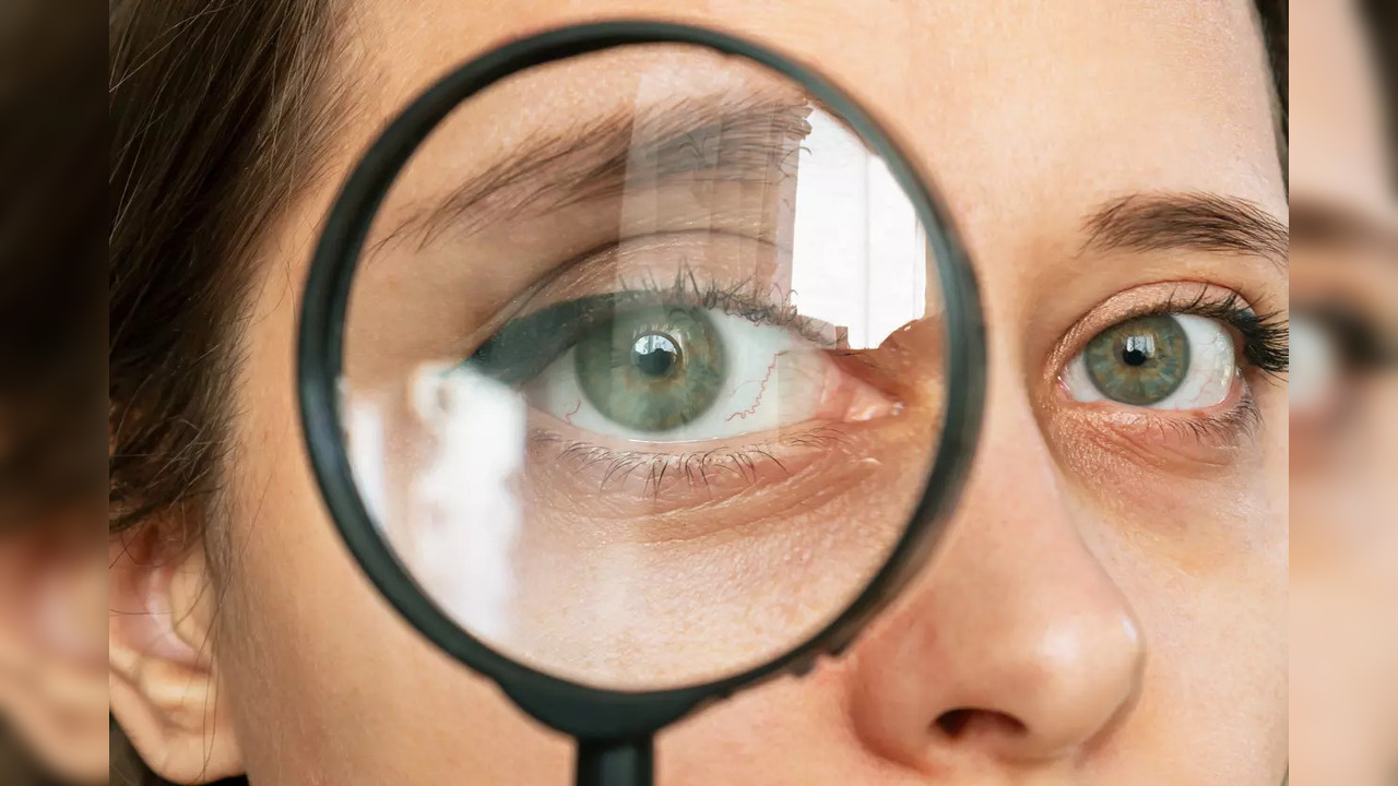 Heart attack: Your eyes could help predict cardiac event risk three ...