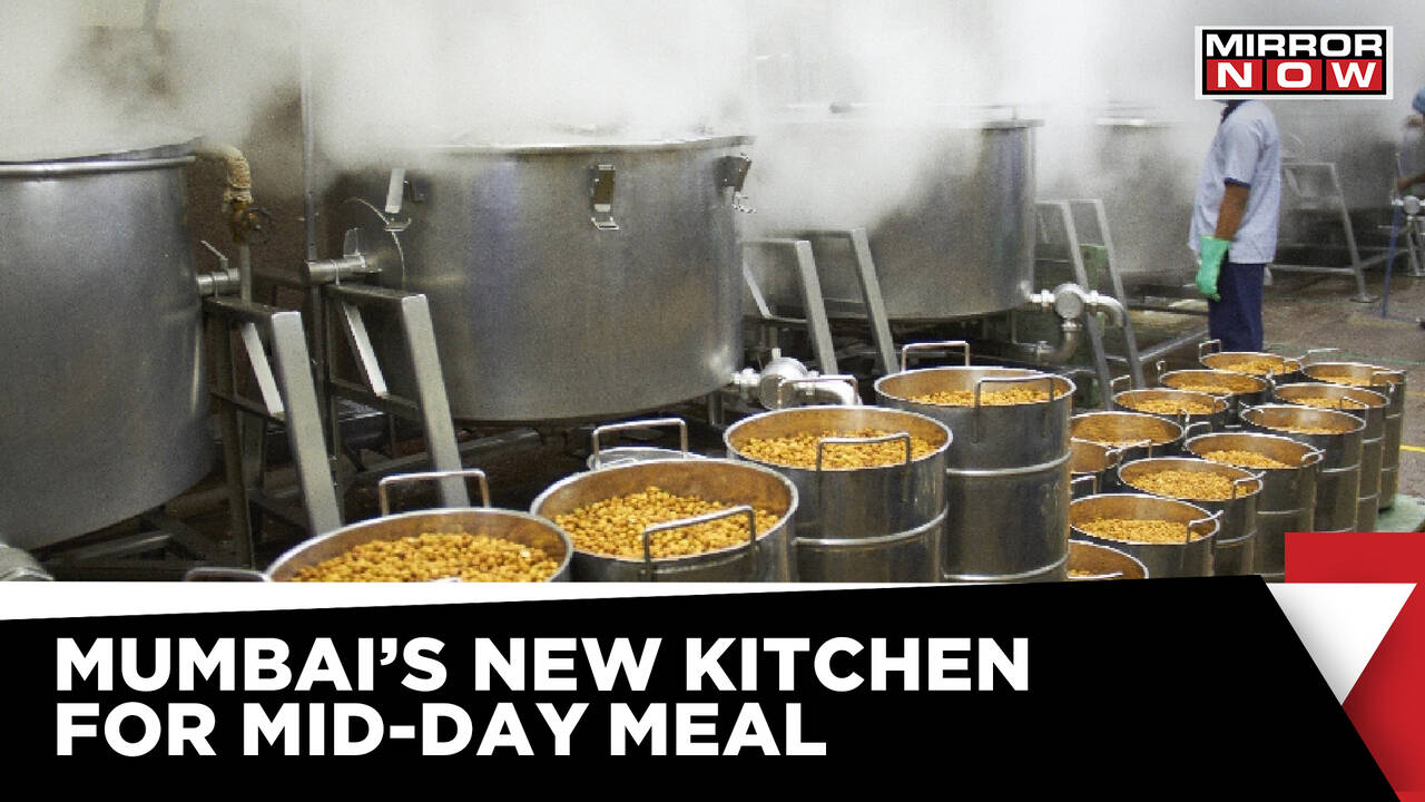 Centralised Kitchen Launched In Byculla | Aaditya Thackeray Inaugurates ...