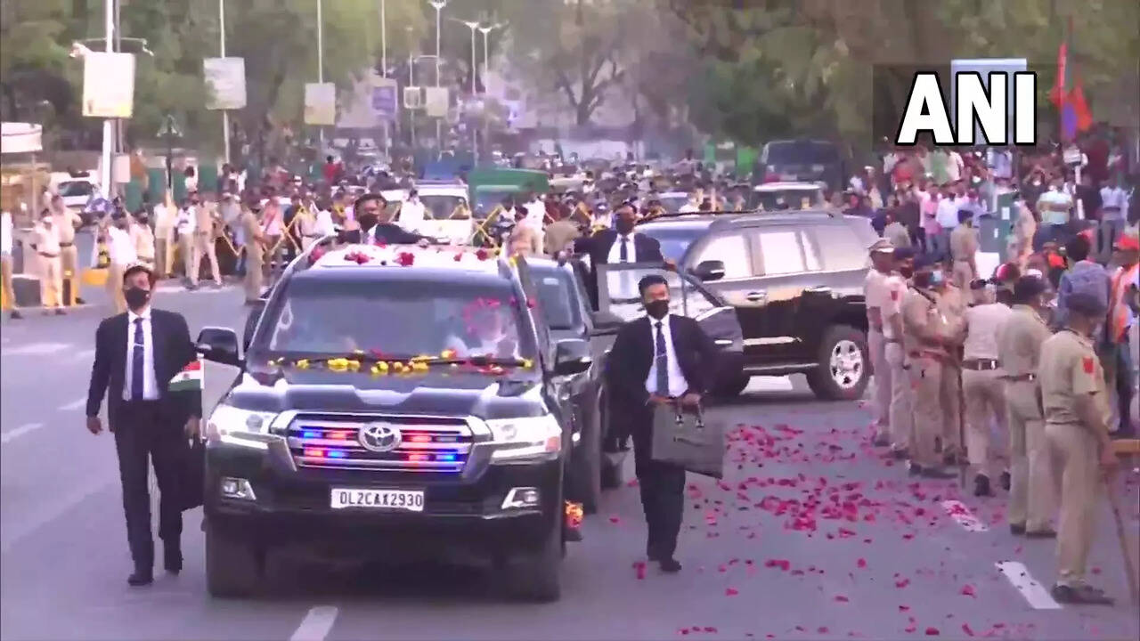 On day 2 of his Gujarat visit, PM Narendra Modi holds mega roadshow in ...