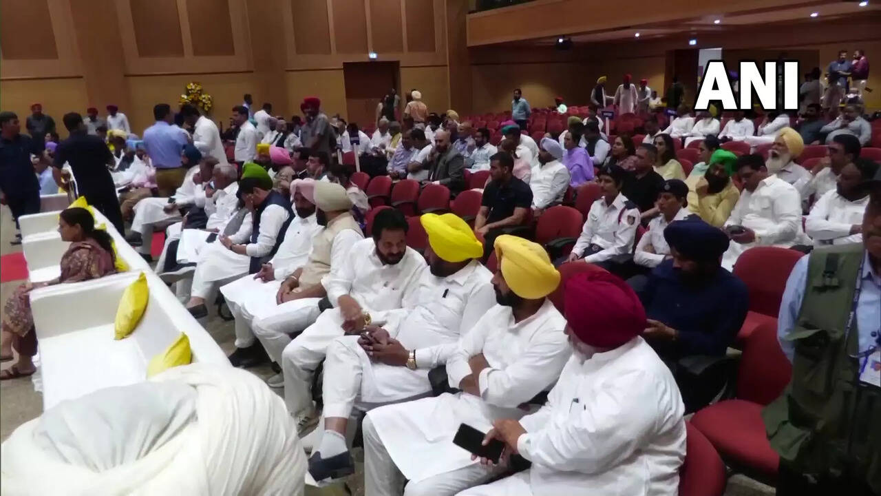 Punjab Cabinet expansion: 10 AAP MLAs take oath as ministers in ... Punjab Cabinet expansion: 10 AAP MLAs take oath as ministers in ...