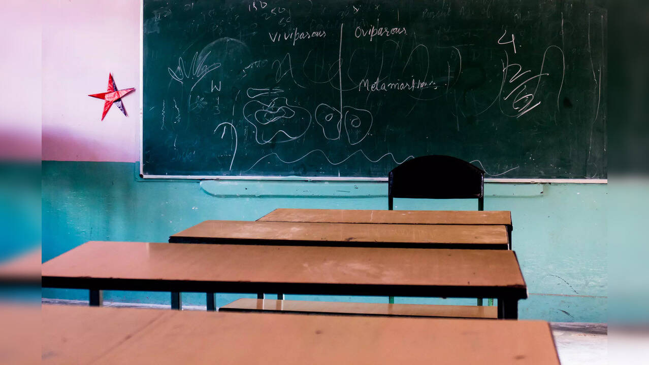 West Bengal: All government schools to have the same colour coded ...