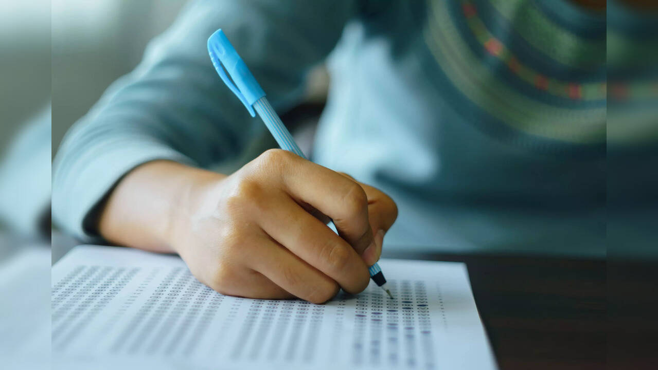 TS TET 2022: Notification released on tstet.cgg.gov.in, check Telangana TET eligibility & other ...