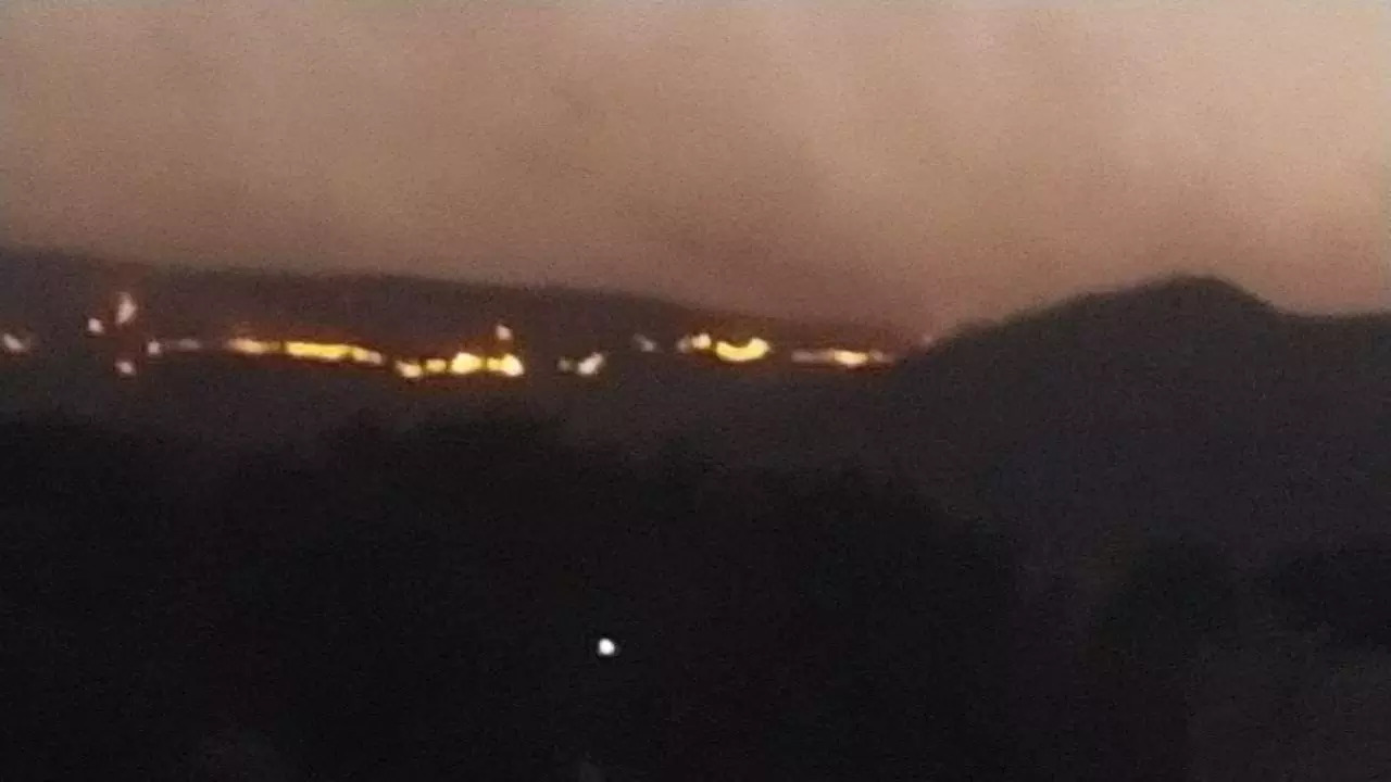 [WATCH] Massive fire at Sariska Tiger Reserve threatens wildlife ...
