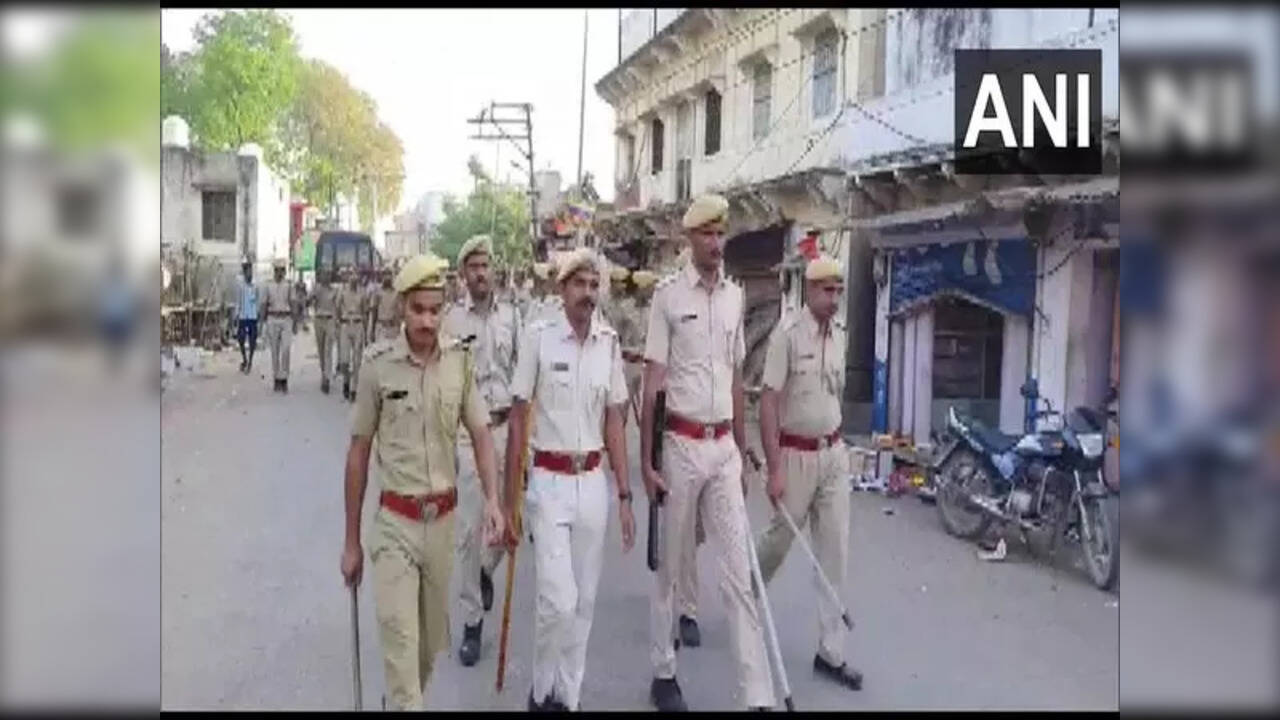 Rajasthan Curfew In Violence Hit Karauli Extended Till April 7 India