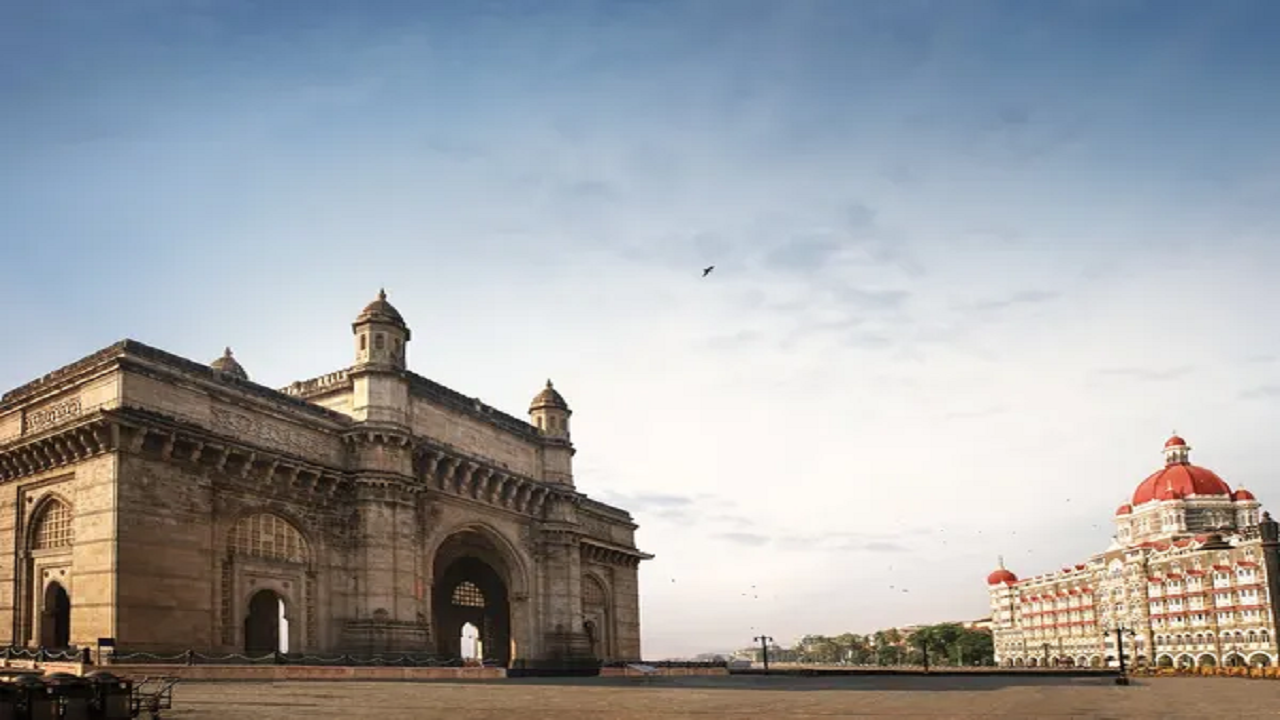 Centre asks Maharashtra government to keep Metro shed at Aarey | Times Now