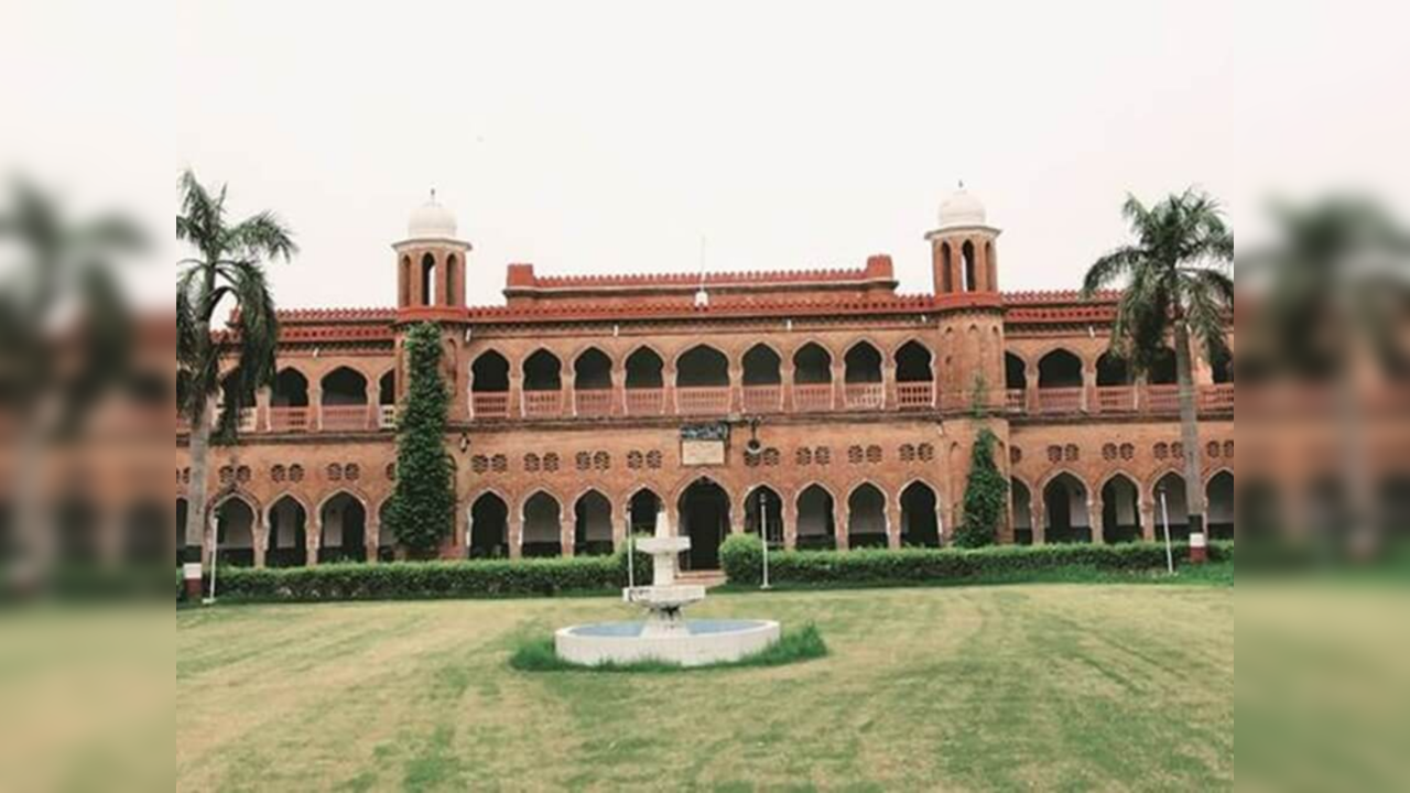 AMU to adopt CUET for UG admissions, centre denies exemption request ...