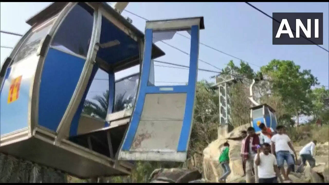 Jharkhand ropeway mishap: 2 dead, 32 rescued, 15 still trapped mid-air ...