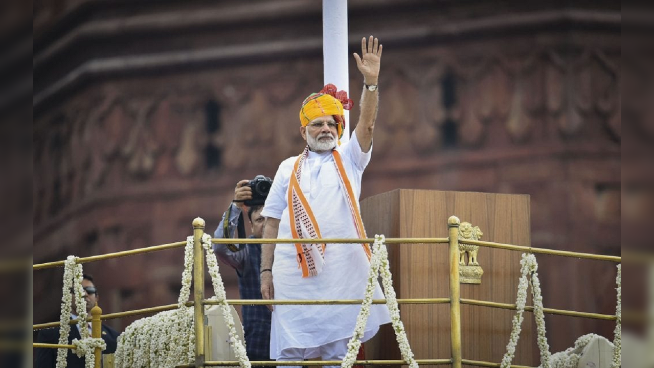 Narendra Modi- A tea seller's journey to being the most popular leader ...
