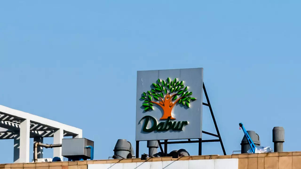 Dabur to induct 100 EVs for last mile product distribution