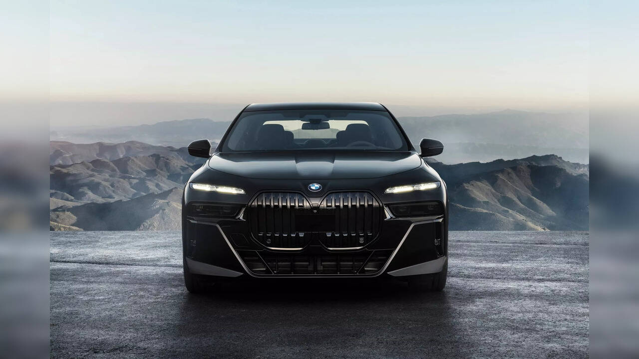 New BMW 7 Series breaks cover; also gets an all-electric version