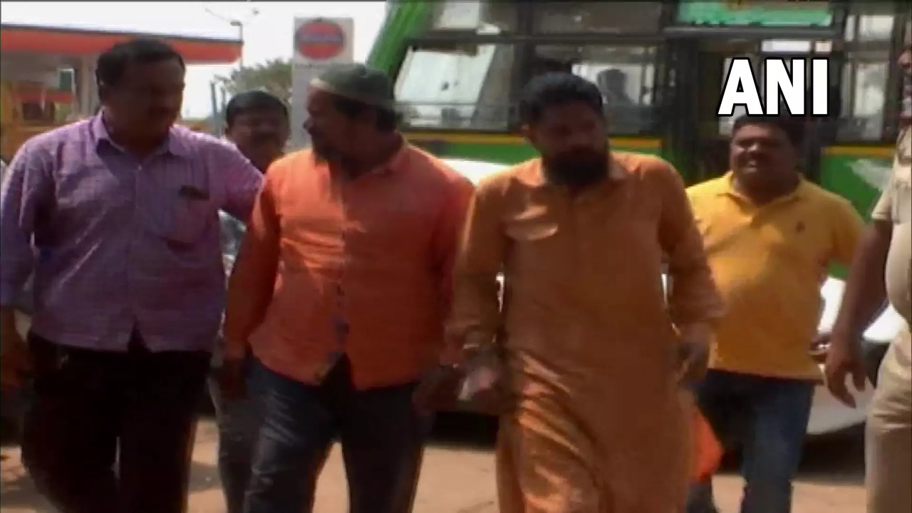 Hubli stone-pelting mastermind Wasim Pathan, two more accused taken ...