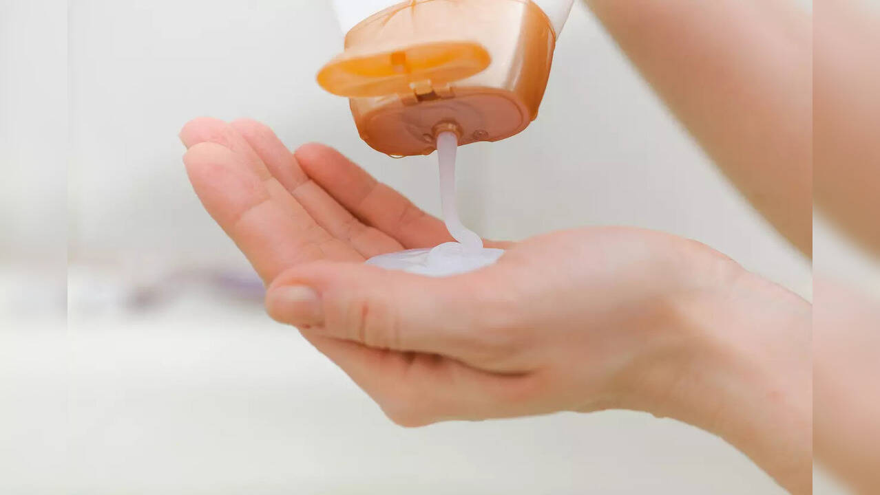 What is reverse shampoo method? All you need to know about this ...