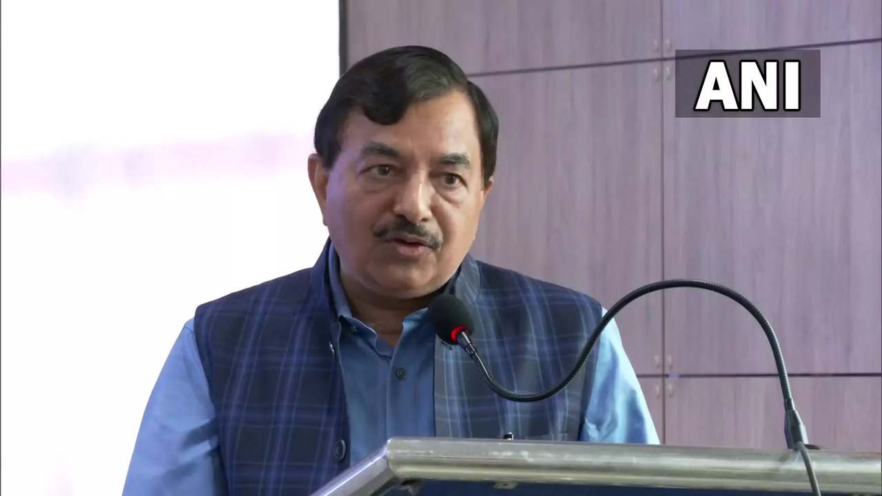 EVMs pride of India, can't be tampered; nations asking how India giving fast poll results: CEC ...