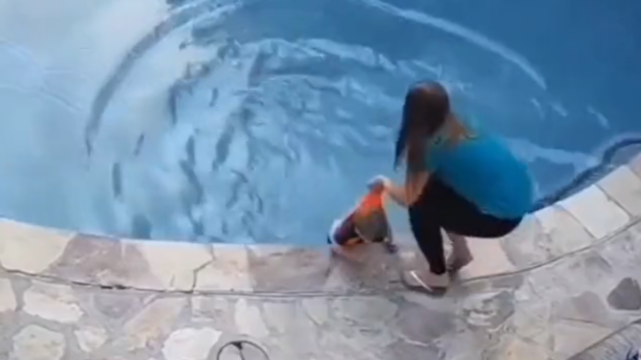 Mother of the year: Mom saves son from drowning in swimming pool ...