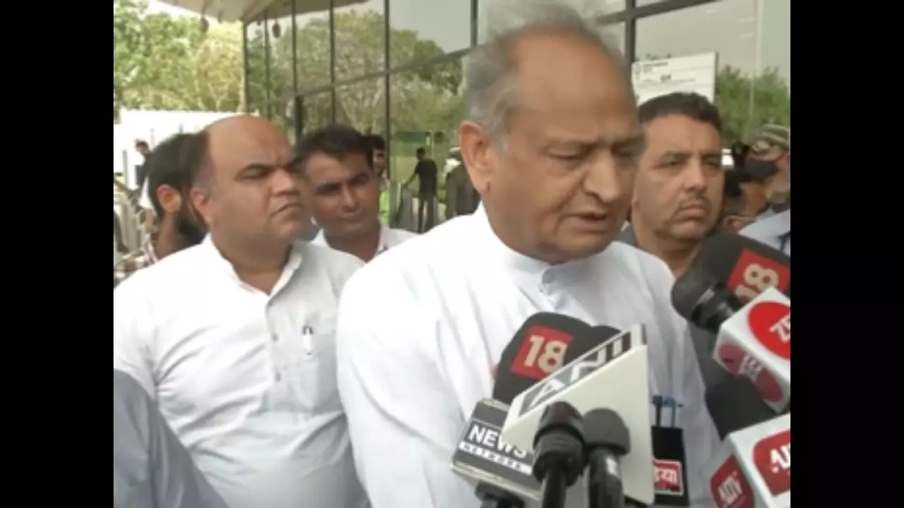 Don't want fake encounters: Ashok Gehlot on Rajasthan police's bid to ...