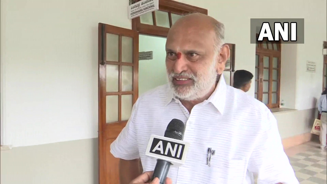 Political row in Karnataka as senior IPS officer P Ravindranath resigns ...