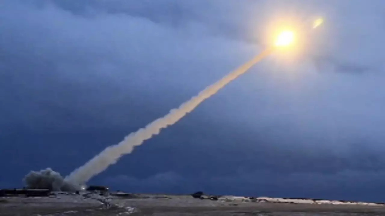 Russia boasts of new blinding laser weapons: What we know of the claims ...