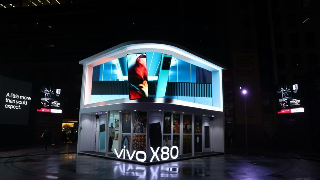 Vivo installs anamorphic screen in Gurugram: Everything to know ...