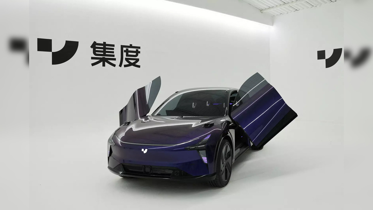 Chinese Tech giant Baidu unveils its first ‘Robot’ car | Times Now