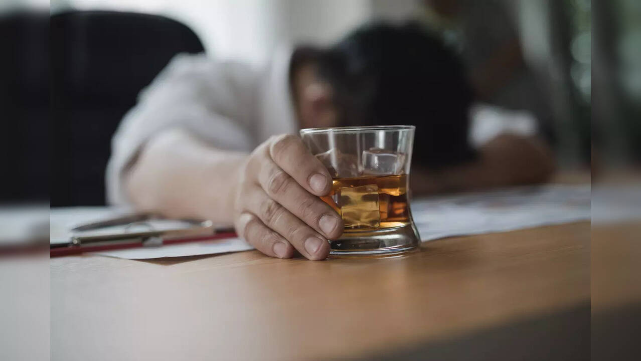 Binge drinking leads to Alcohol addiction: are you living in denial ...