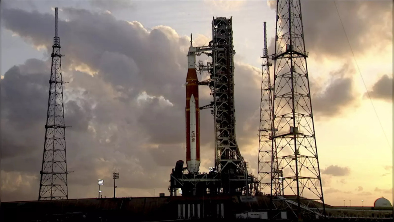 NASA completes crucial fuelling test of its Space Launch System (SLS ...