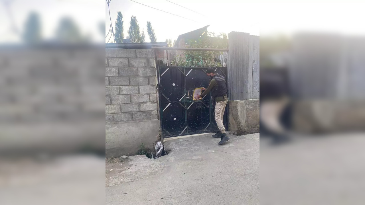 Crackdown on terror: J&K police attaches 5 residential houses used as ...