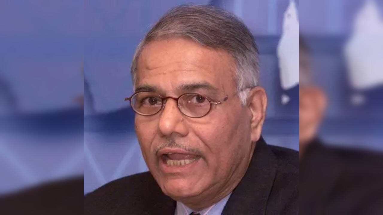 Opposition's presidential candidate Yashwant Sinha holds first meeting ...