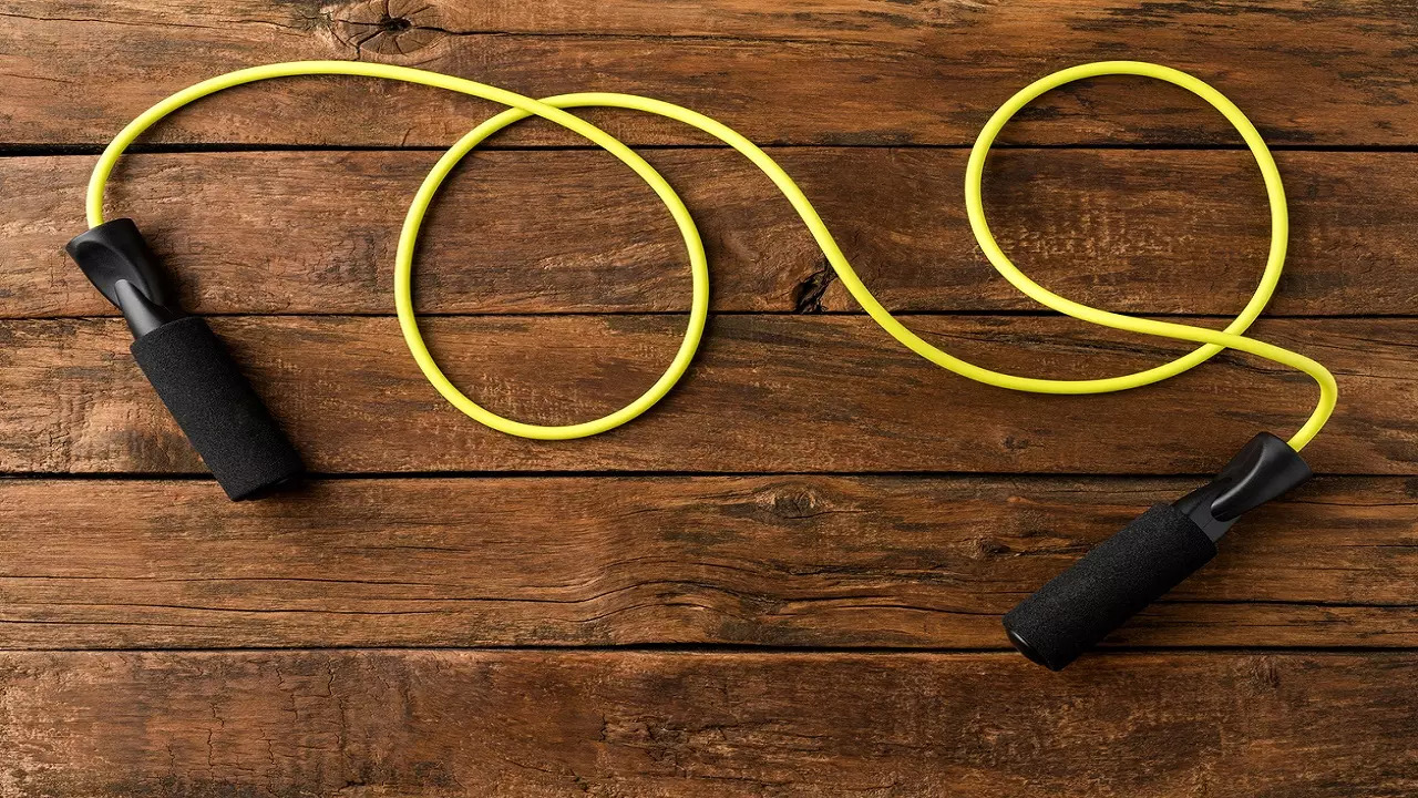 Delhi: 10-year-old boy killed after skipping rope gets entangled around ...