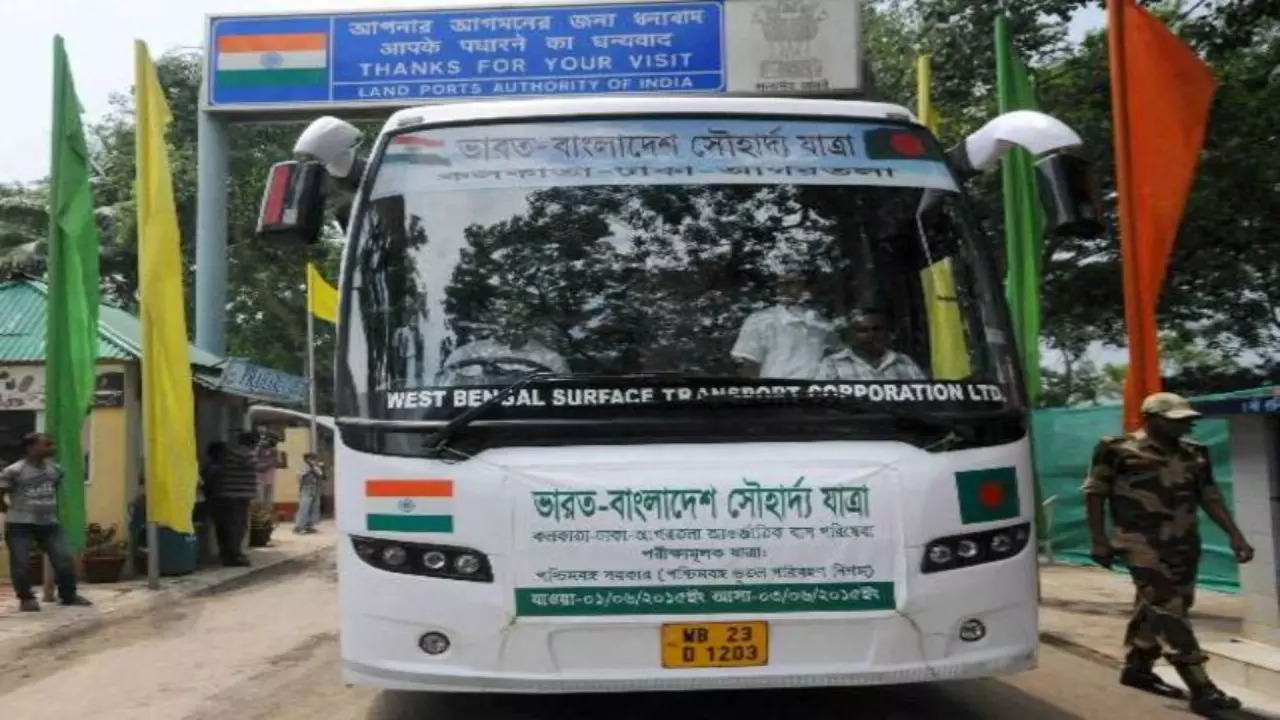Bus uses Padma Bridge for first journey as services from Kolkata to ...