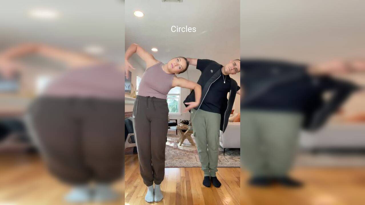 Couple turns iPhone text tones into dance moves; choreography impresses ...