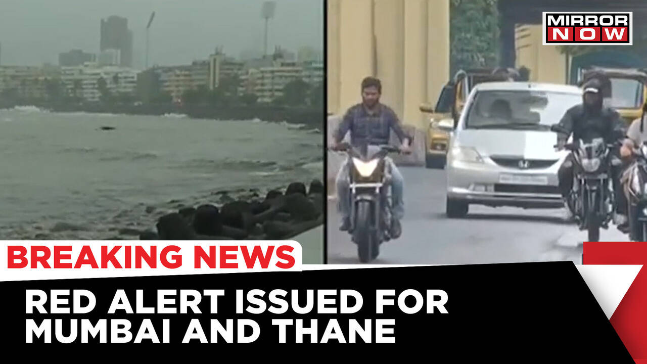 Heavy rain alert in Mumbai; Beaches entry shut post 10 AM | Red alert ...