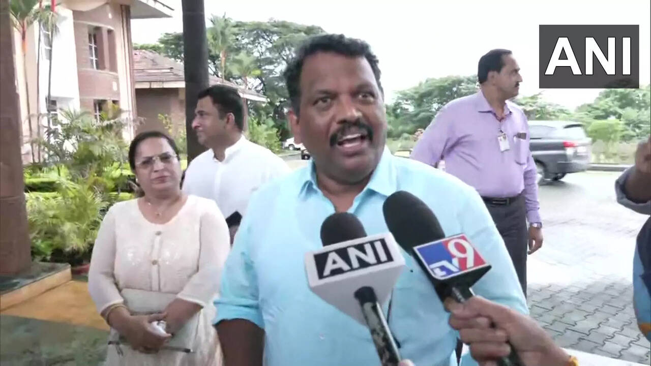 'Not trying to divide Congress,' says Goa MLA Michael Lobo after facing ...